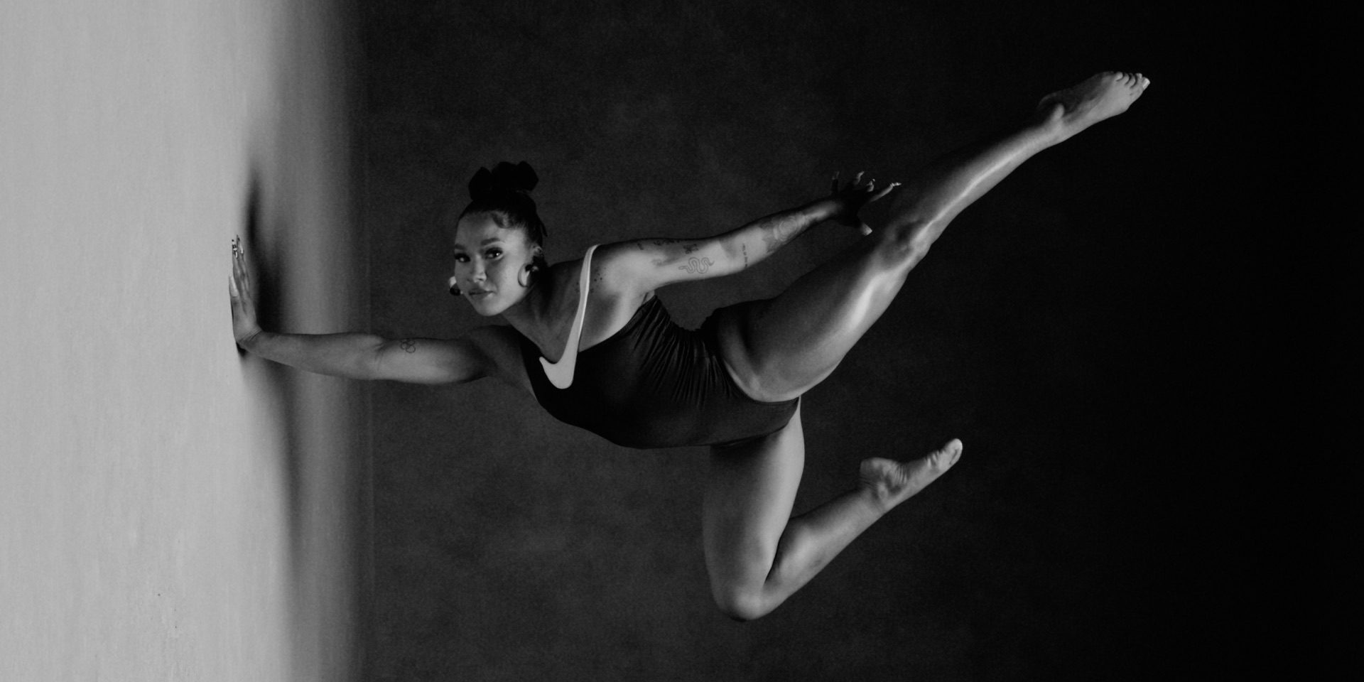 'K4 - You Can't Look Away' - Soundtree Music